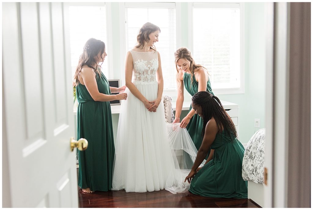 Pretty Arlington Hotel Wedding – Sarah + Andrew | nicolekirkphotography.com